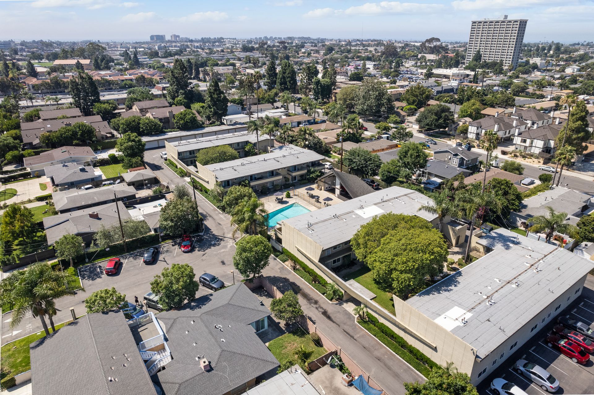 Gallery | Westside Apartments | Costa Mesa, CA