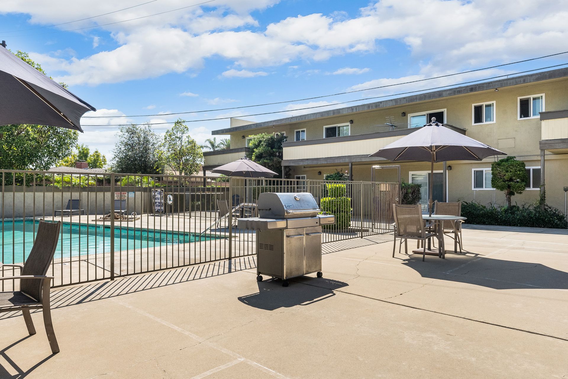 Gallery | Westside Apartments | Costa Mesa, CA
