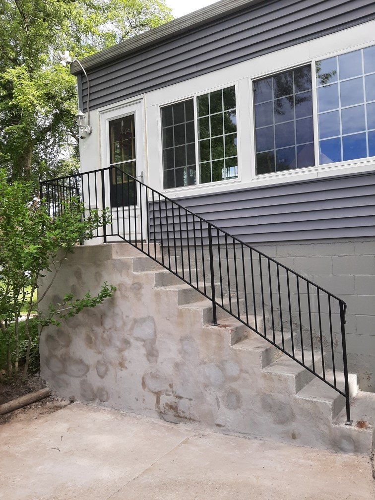 Custom Handrails and Ornamental Iron Railings | Cedar Rapids, Fort ...