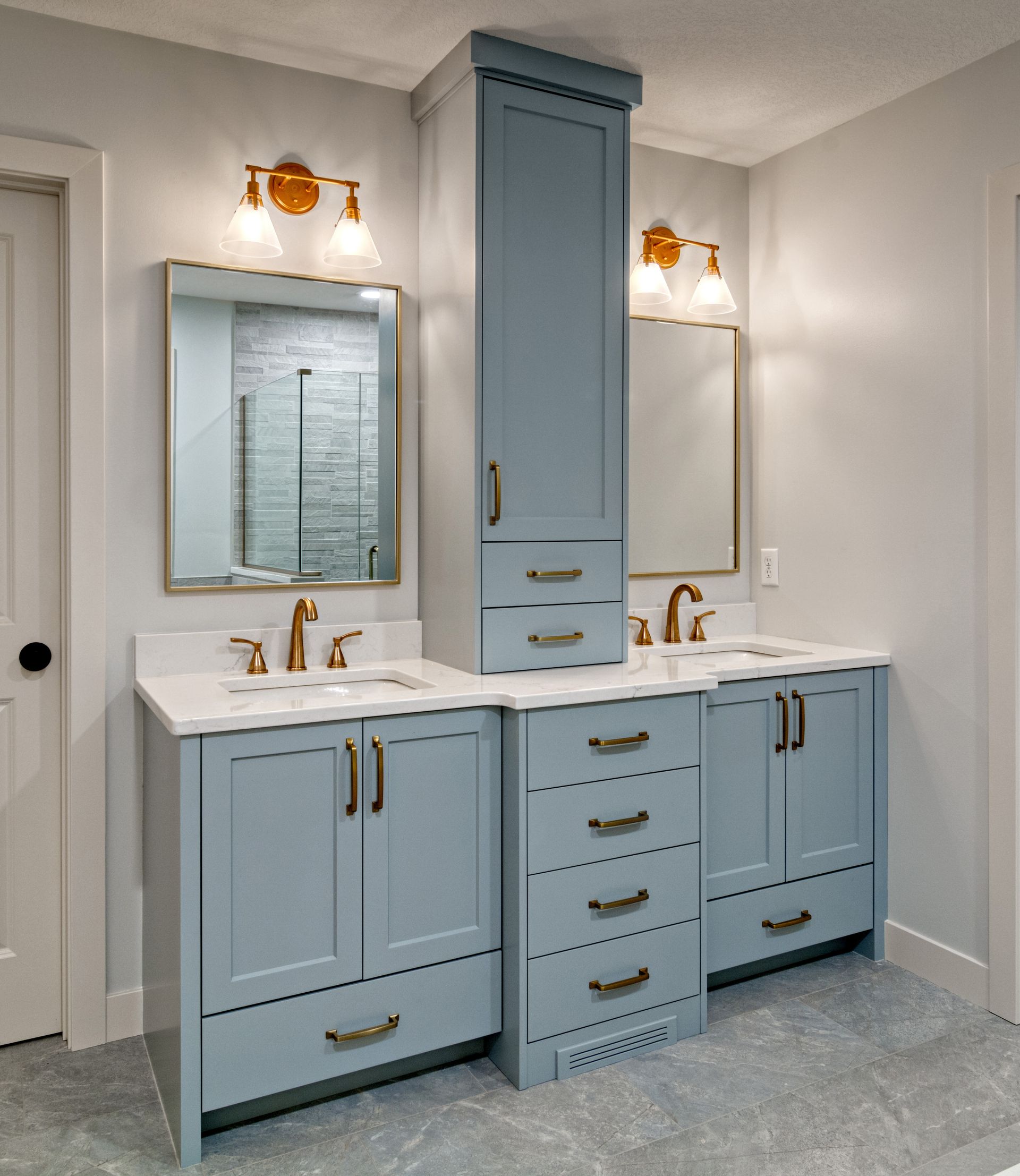 Bedroom and Bathroom Remodel Before and After | Dercon