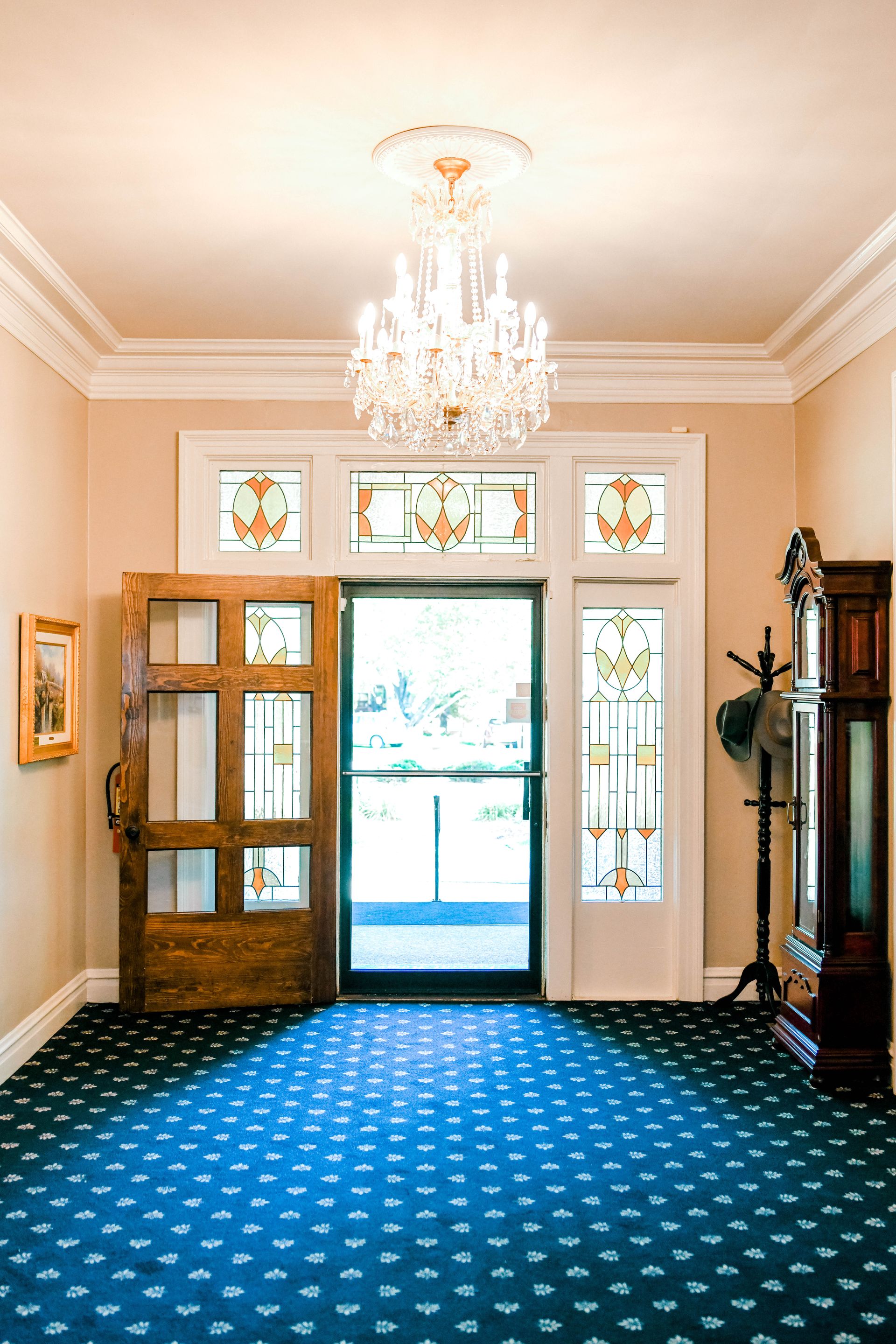 Our Facilities | Higgins LaGrange Chapel