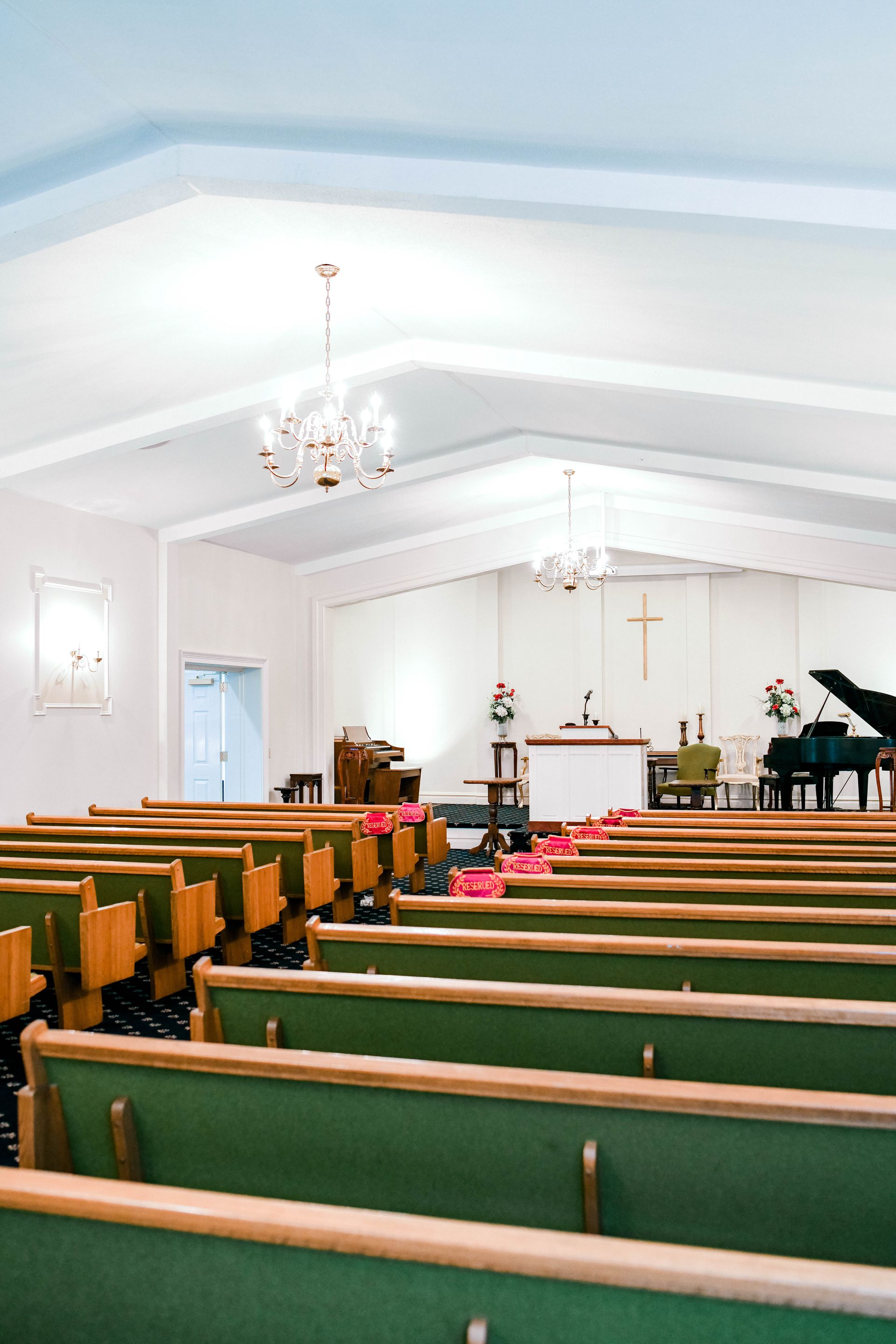 Our Facilities | Higgins LaGrange Chapel