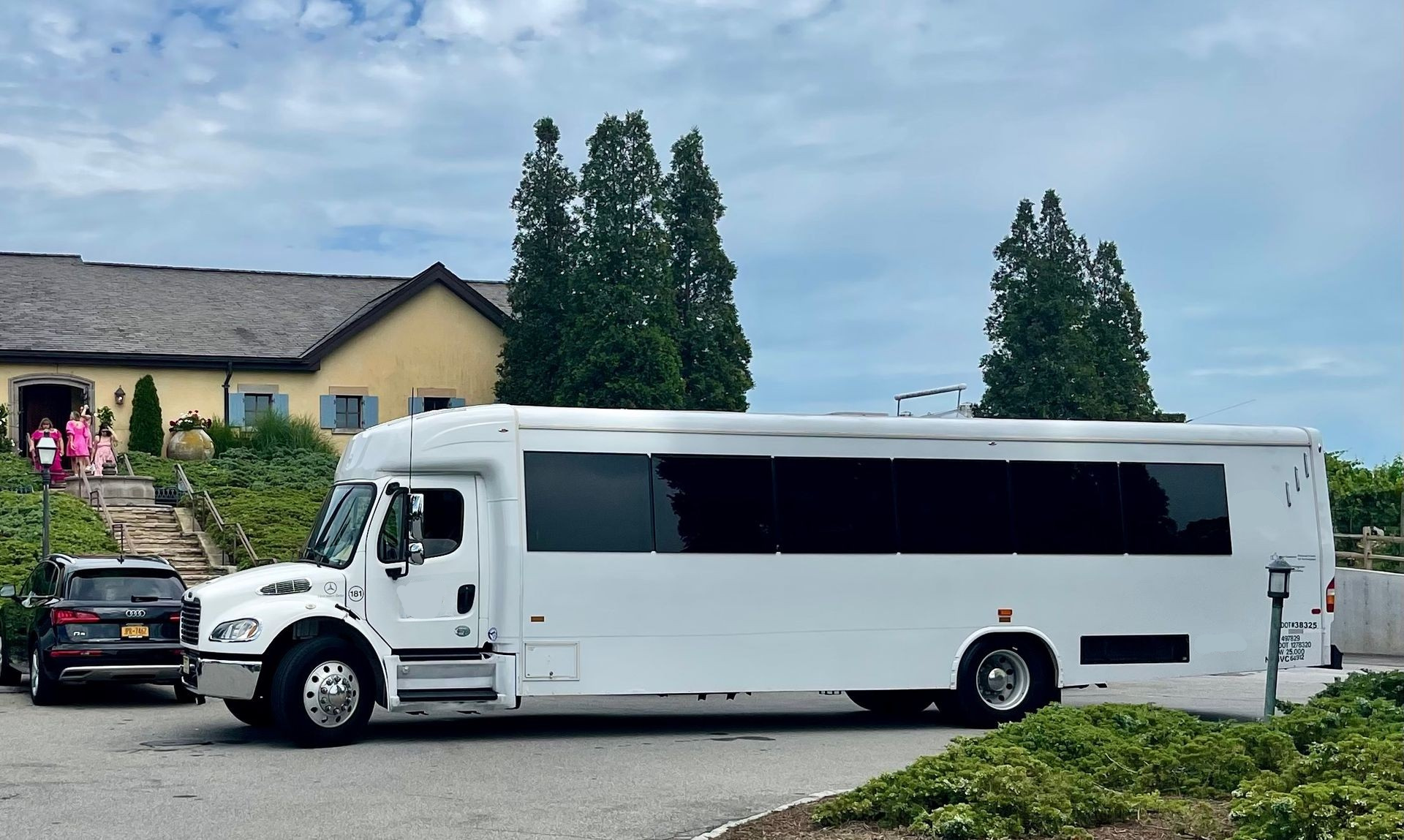 Party Bus Rental Toms River, NJ - Free Estimate