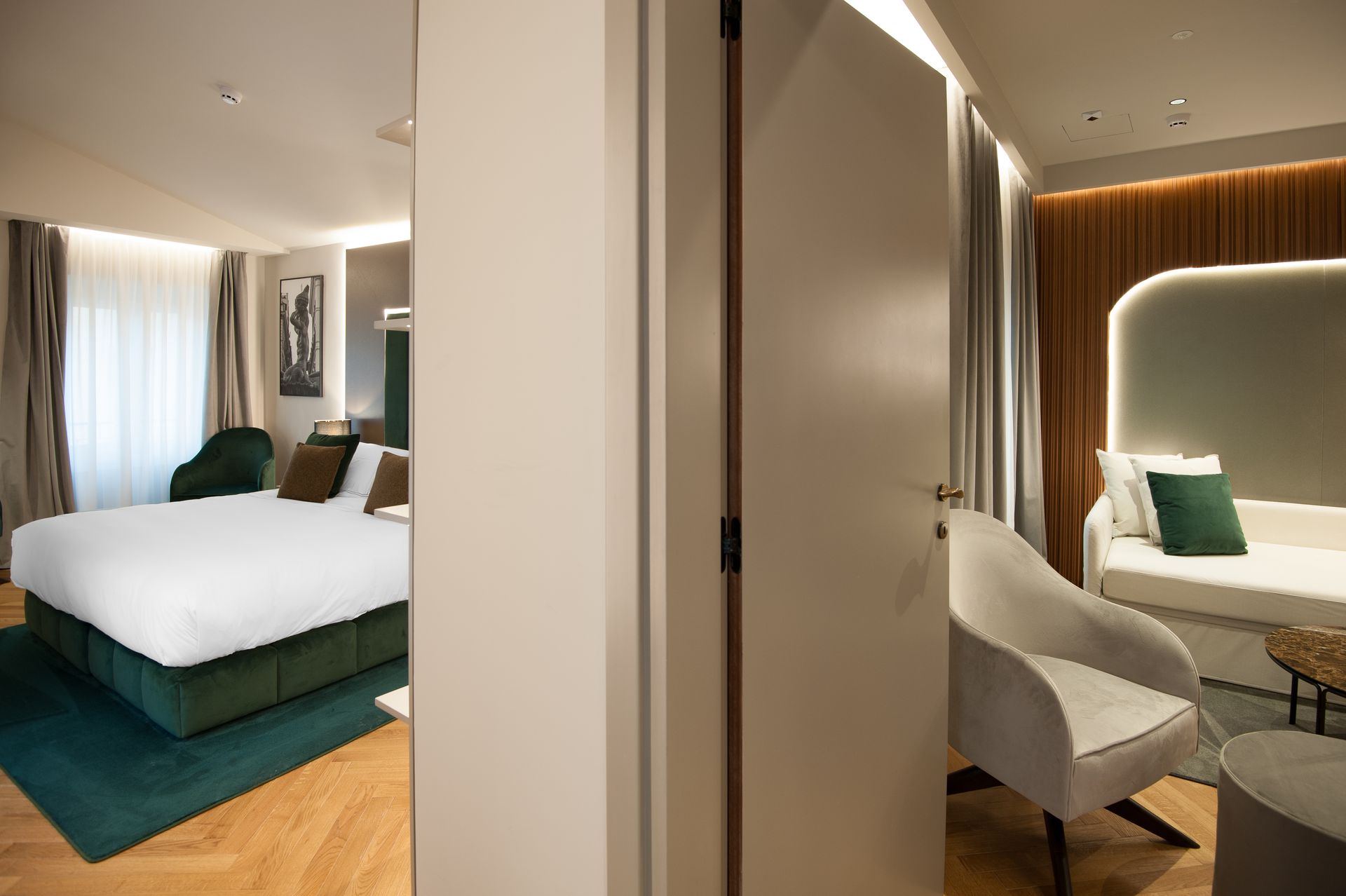 Hotel suites in central Rome | Rome | ReMarhotels Srl