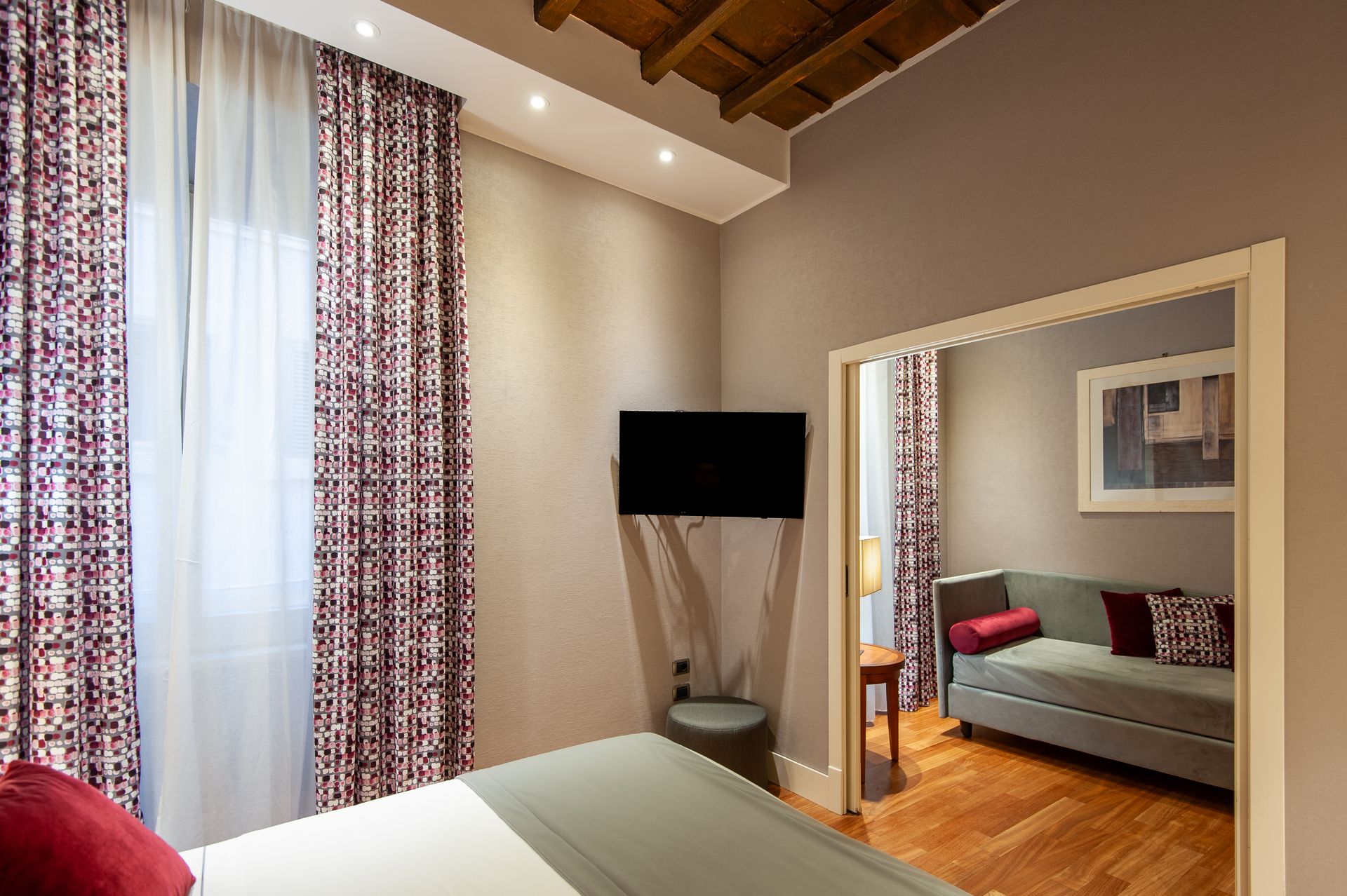 Suite hotel Roma centro | Roma | ReMarhotels Srl