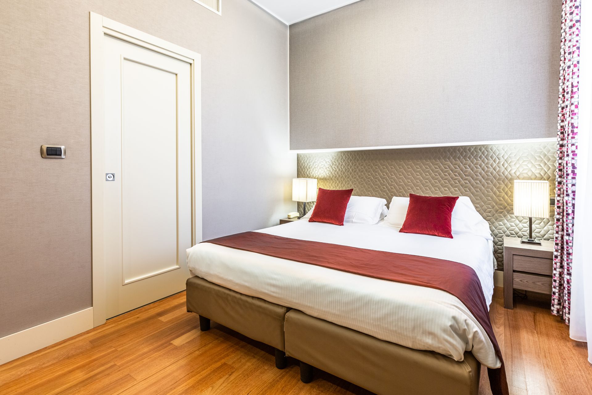 Hotel suites in central Rome | Rome | ReMarhotels Srl