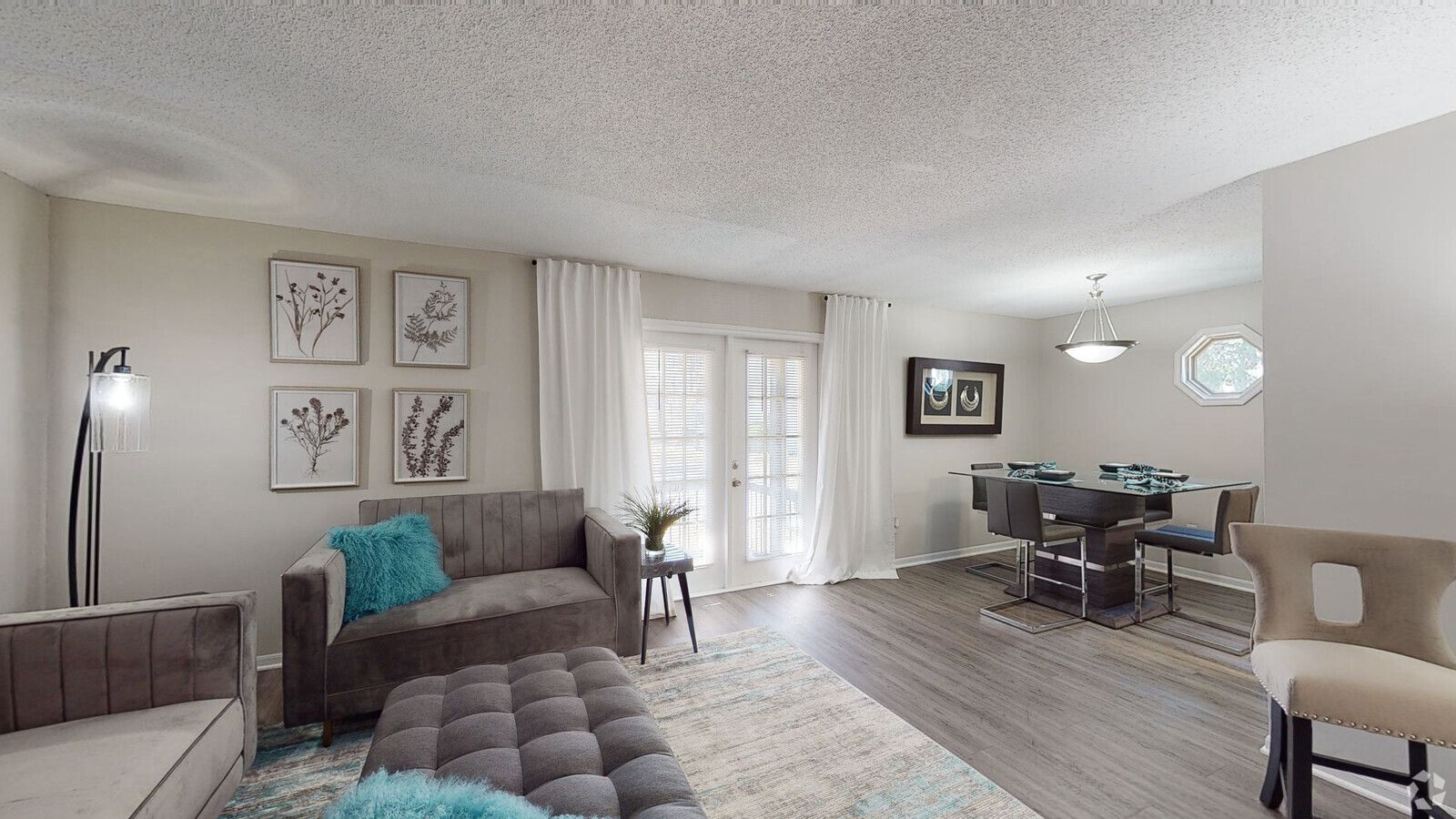 Gallery | The Onyx at 67 Apartments