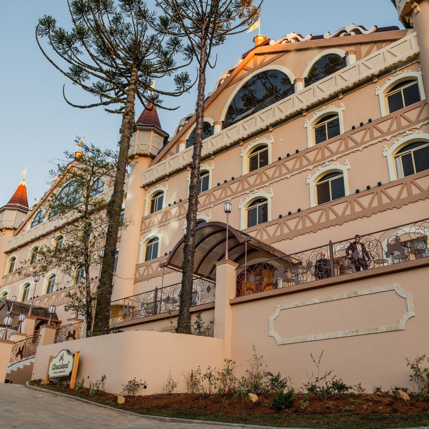 Conheça o Tour pelo Castelo Chocoland Hotel Gramado