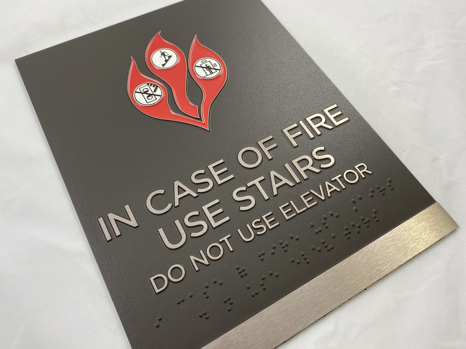 Elevator Gallery | VisionMark Nameplate Company