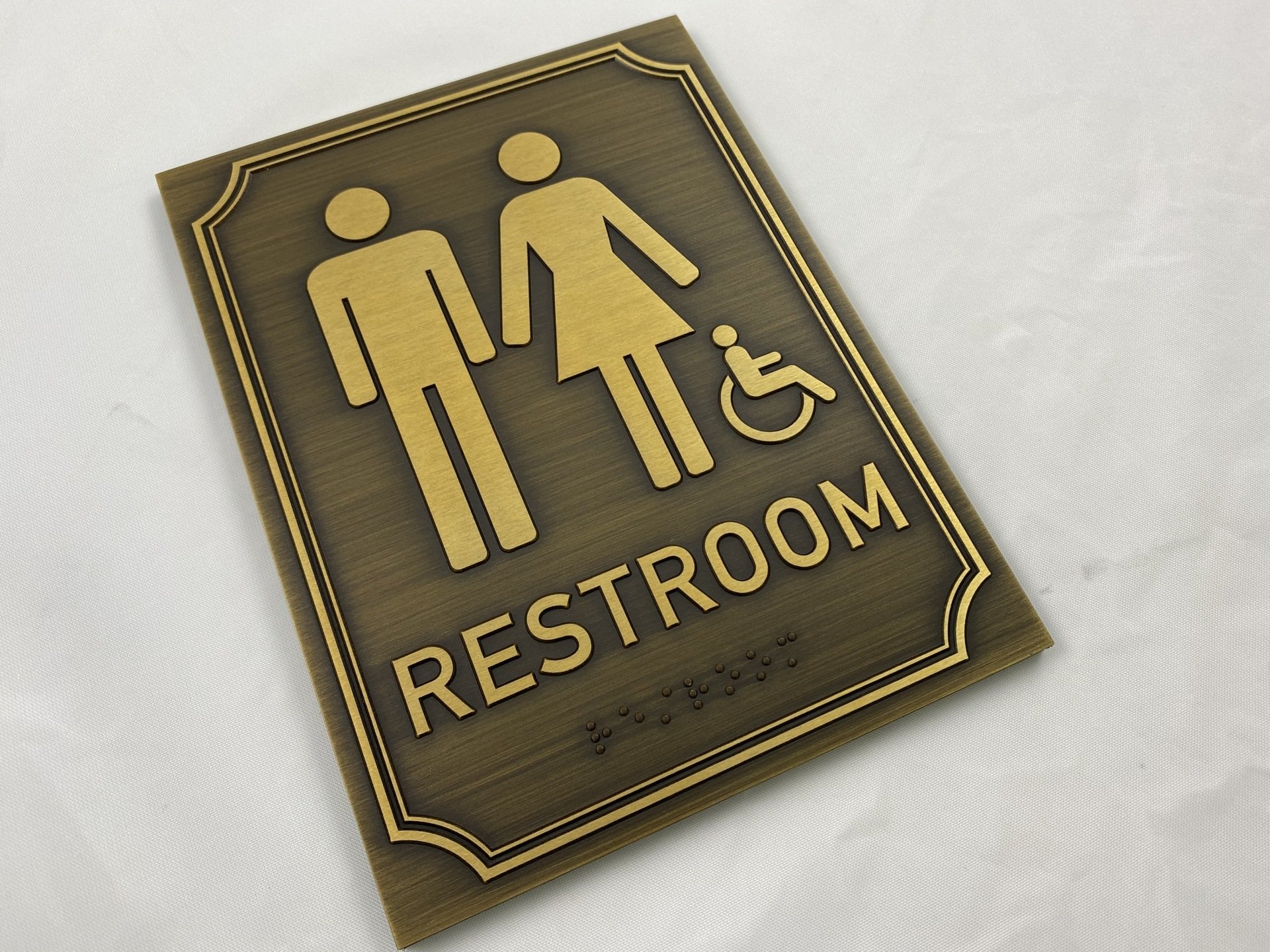 METAL ANTIQUE RESTROOM SIGNS | VisionMark Nameplate Company