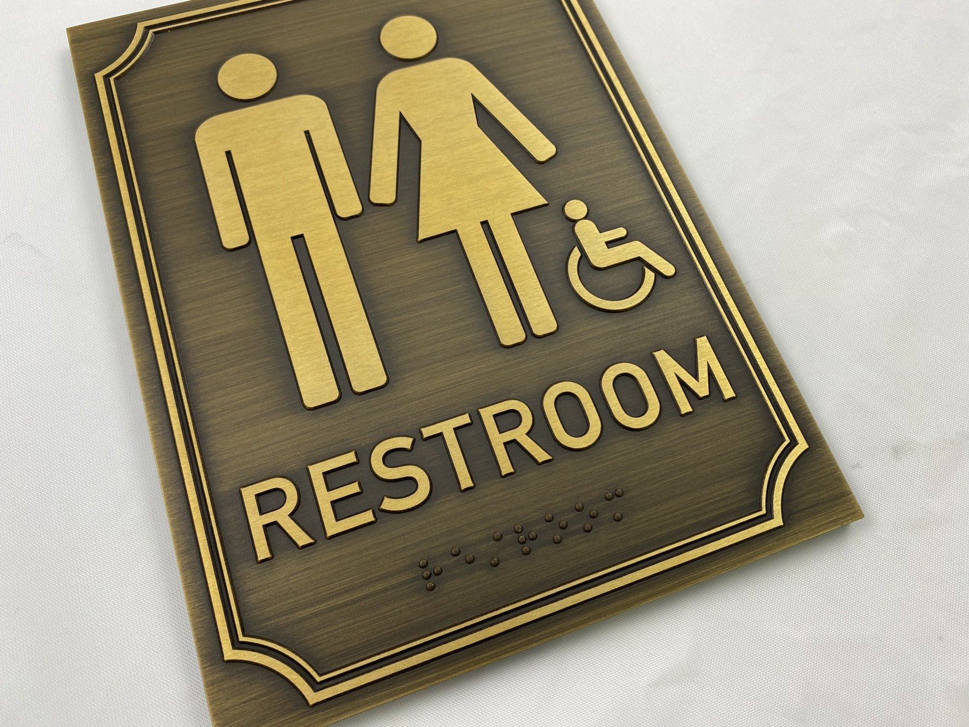 METAL ANTIQUE RESTROOM SIGNS | VisionMark Nameplate Company