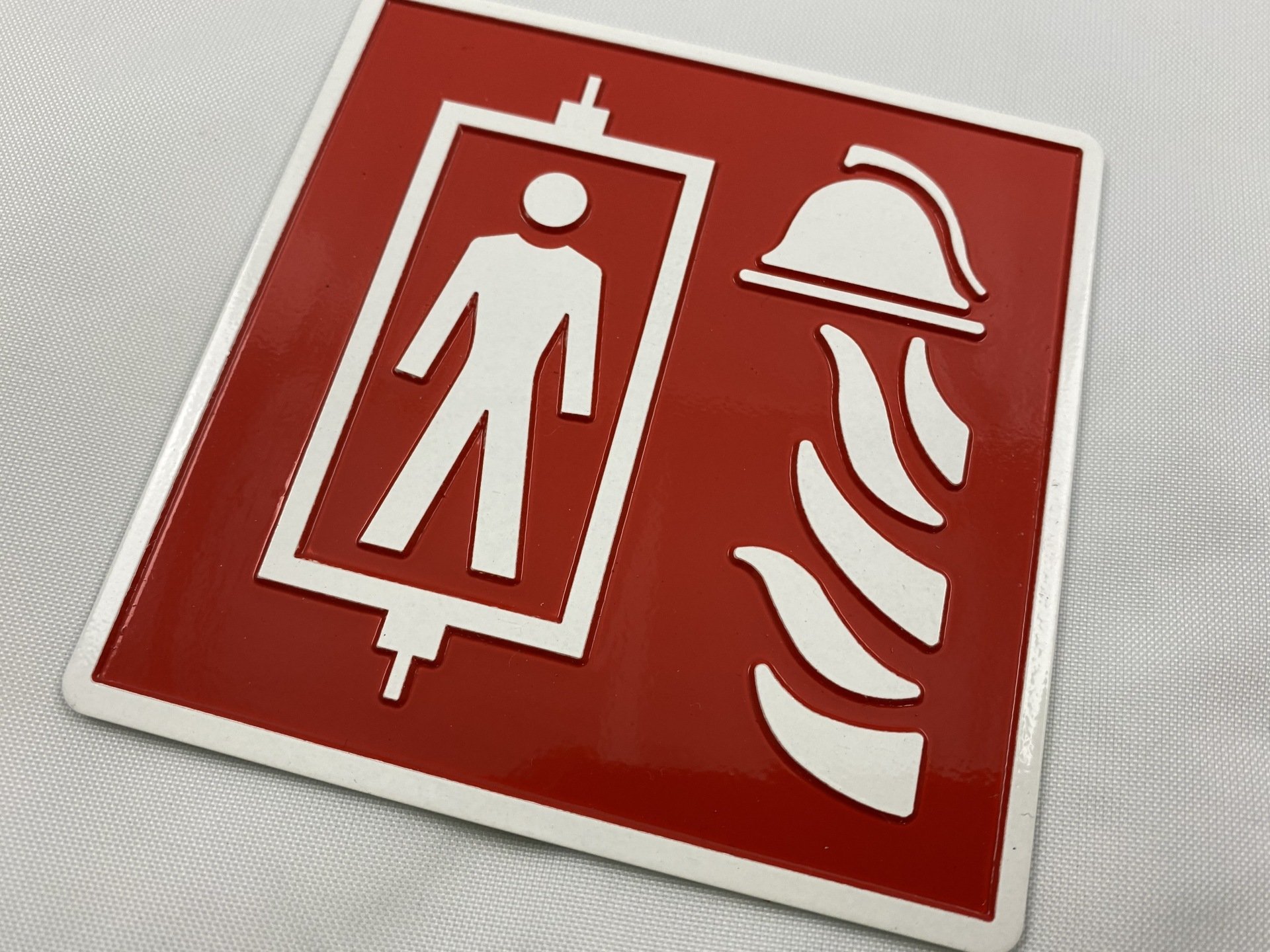 Elevator Gallery | VisionMark Nameplate Company