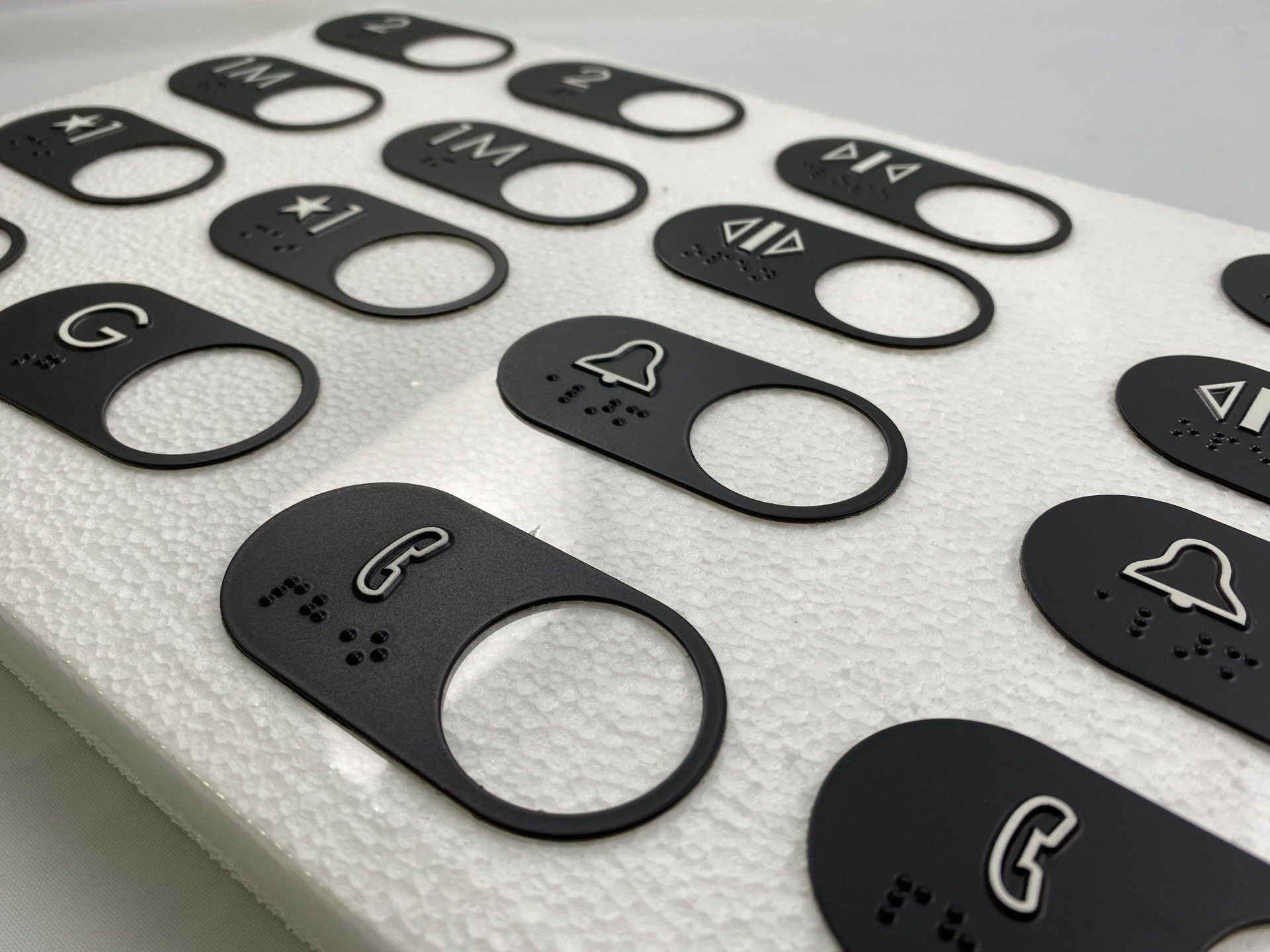 Elevator Gallery | VisionMark Nameplate Company