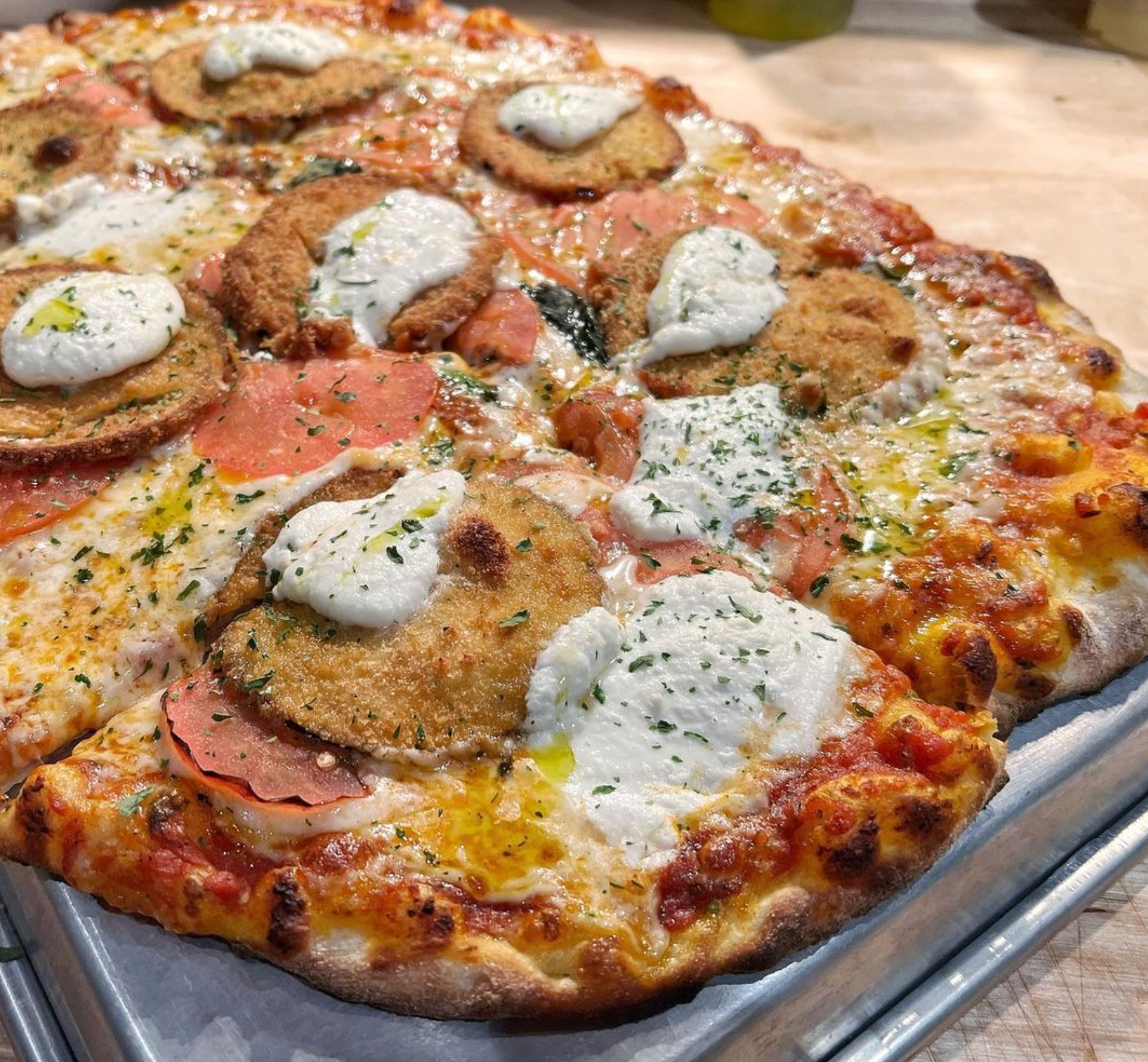 Off The Rails | PIZZA - CRAFT BEER - LIVE MUSIC