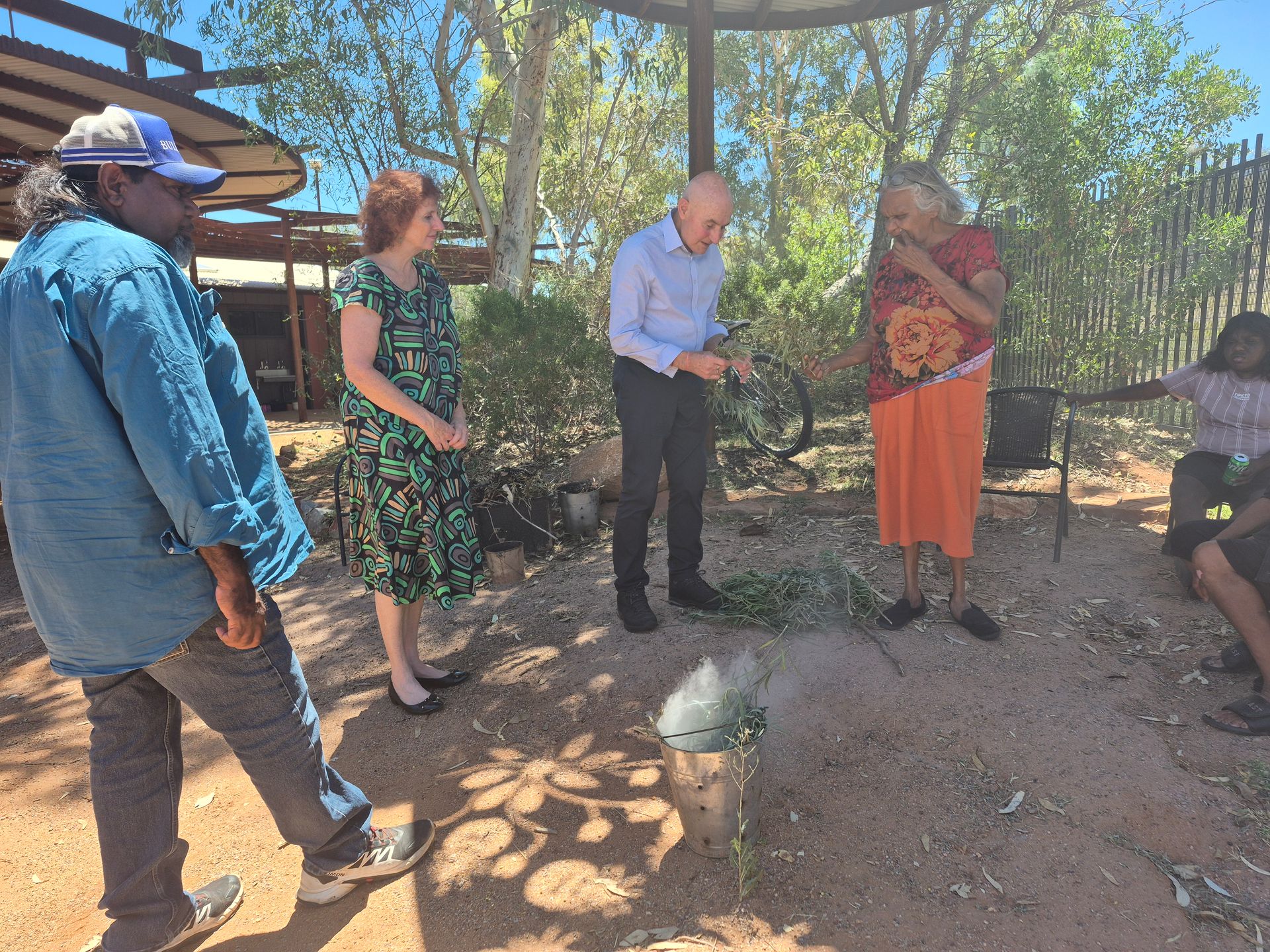 NT Administrator Hugh Heggie visits Akeyulerre