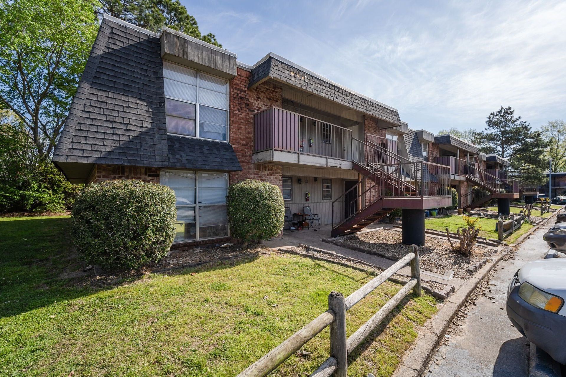 Arkansas and Oklahoma Rentals - Belle Point Cap