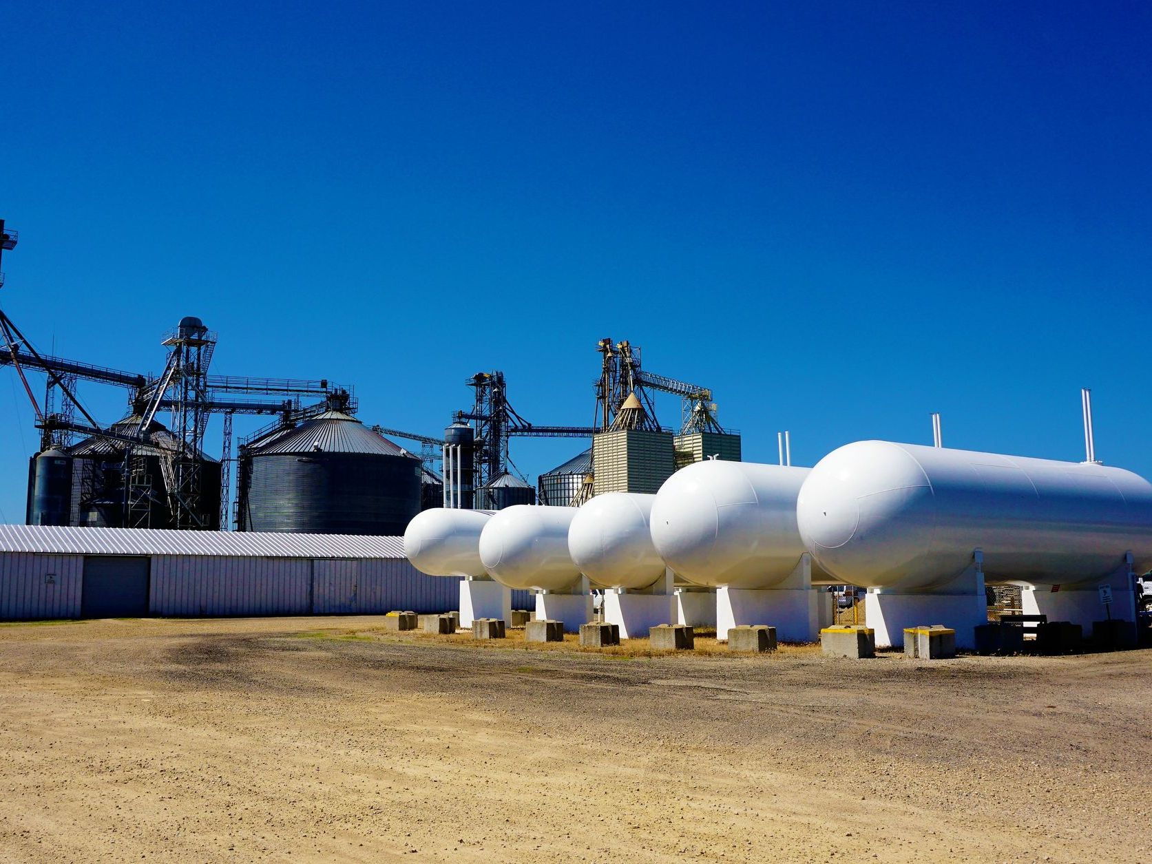 Residential & Commercial Propane Services | Triple "R" Gas