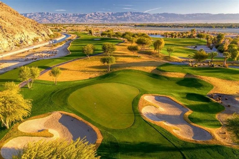 How Golf Combines Physical Activity With Mental Calm?