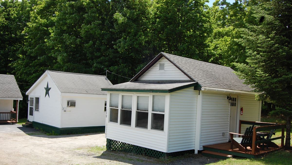 Maple Leaf Motel - Hébergement à Schroon Lake, État de New York