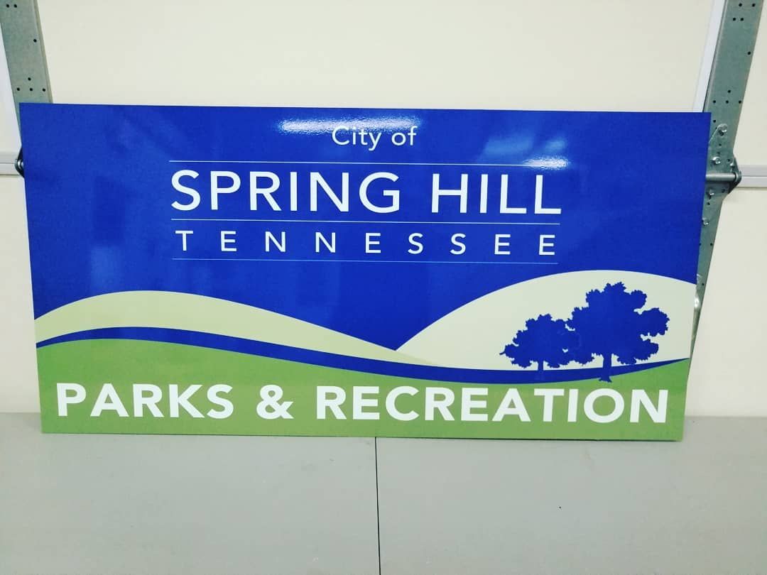 Signage / Banners Gallery | Columbia, TN | Vinyl Flag Signs & Graphics
