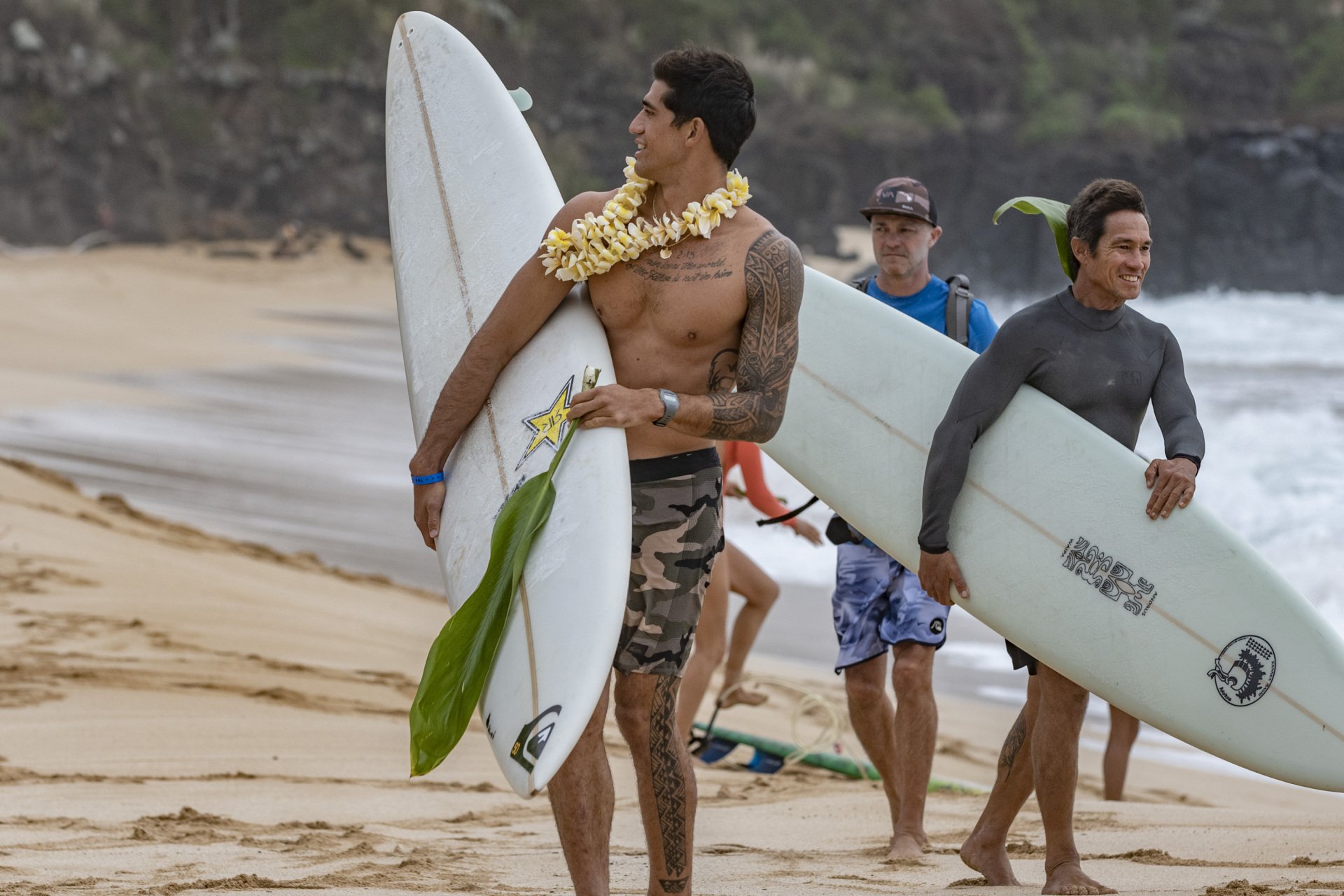 The 2022 - 2023 Eddie Aikau Big Wave Invitational | Waimea Bay