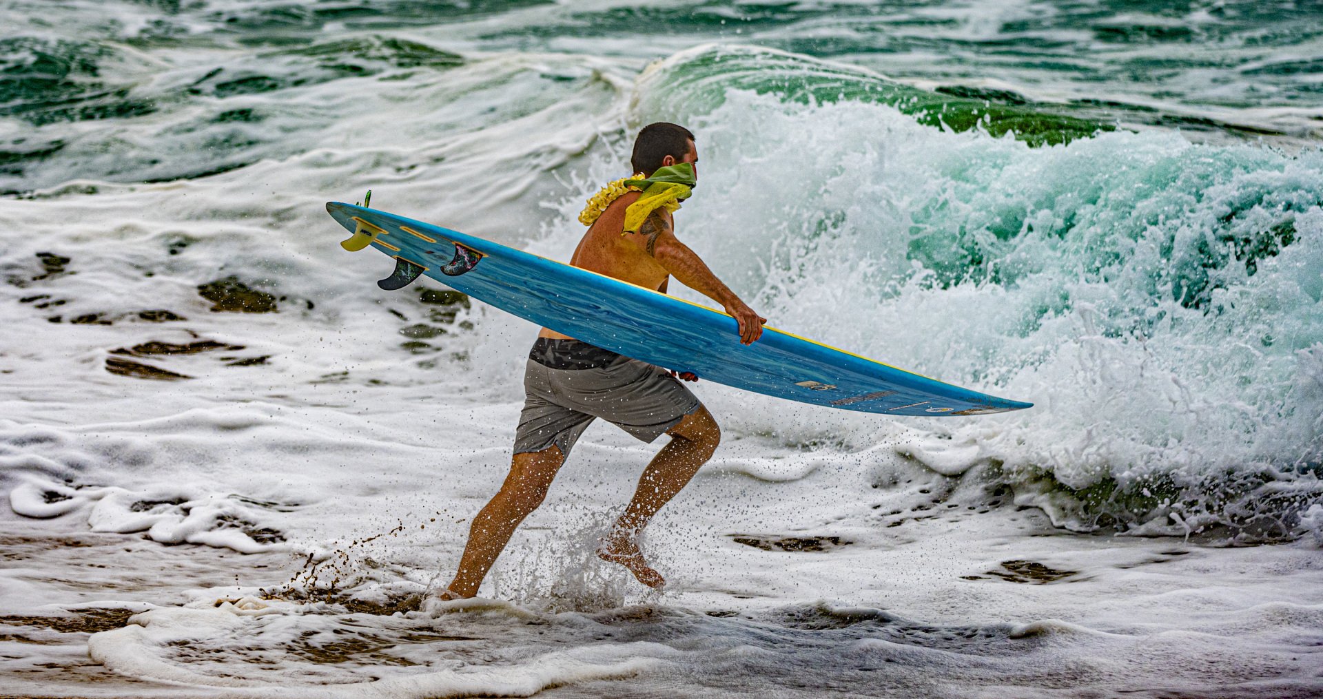 The 2022 - 2023 Eddie Aikau Big Wave Invitational | Waimea Bay