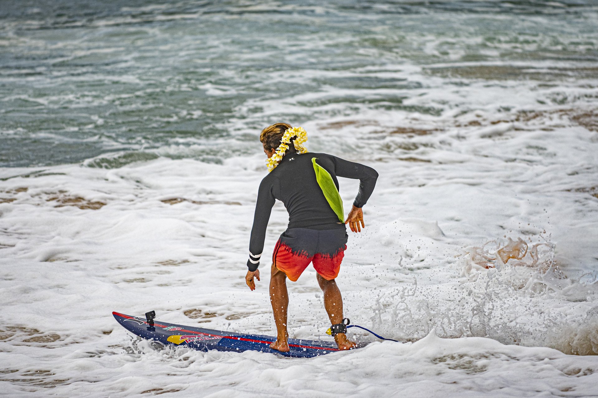 The 2022 - 2023 Eddie Aikau Big Wave Invitational | Waimea Bay