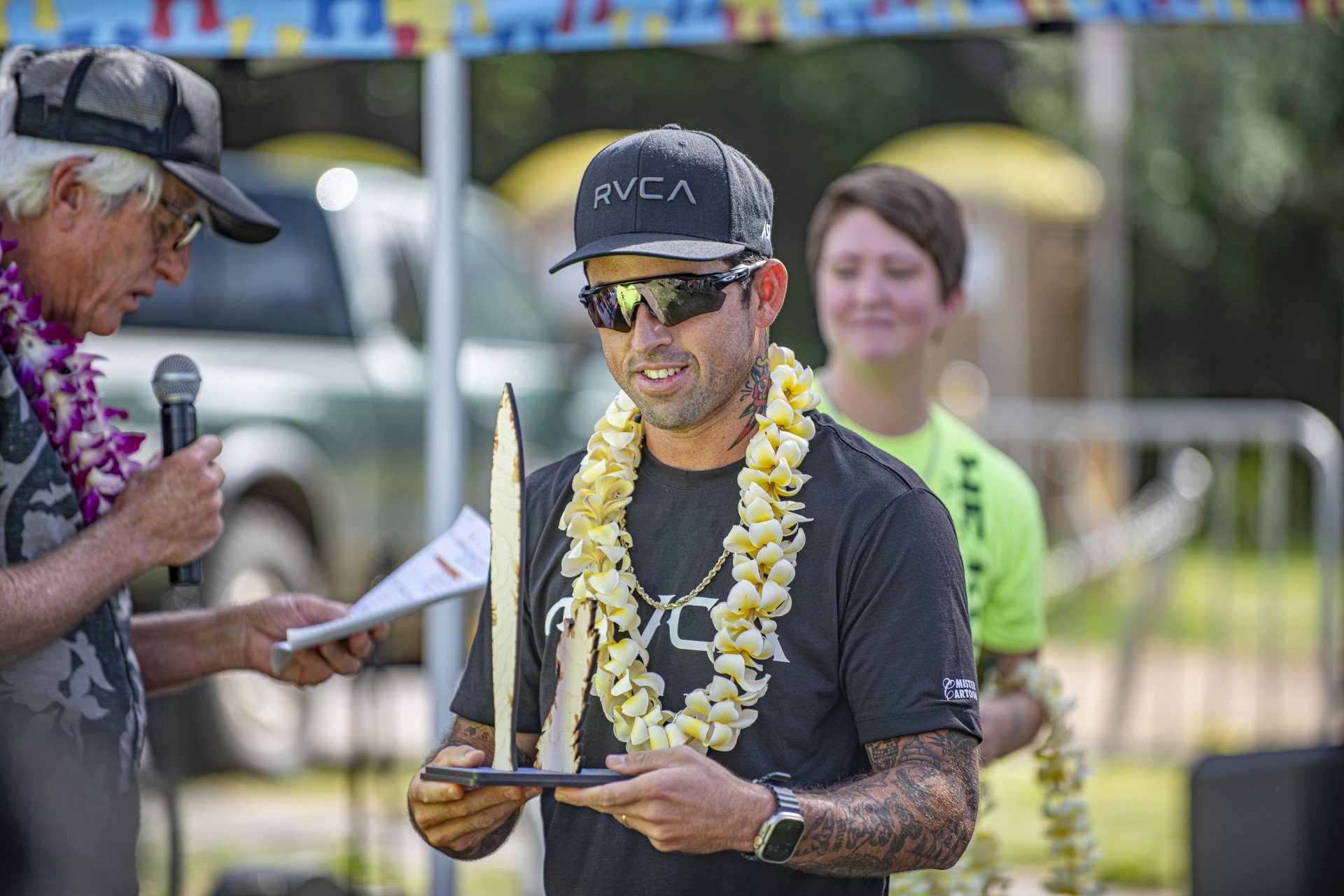 The 2022 - 2023 Eddie Aikau Big Wave Invitational | Waimea Bay