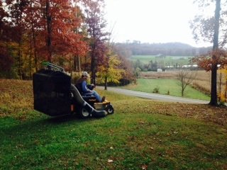 Gallery | LeafCat® | Universal Leaf Bagging System