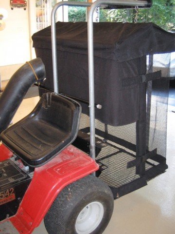 Gallery | LeafCat® | Universal Leaf Bagging System