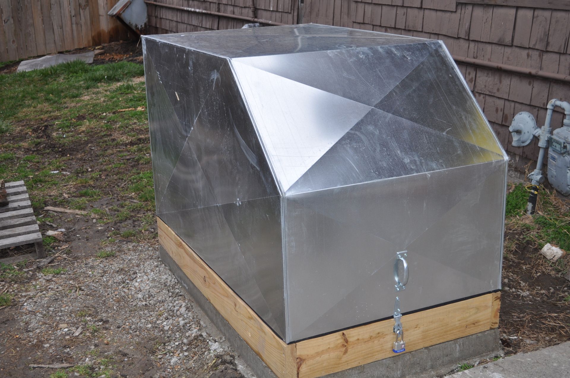 Well Houses | Cole Camp, MO | Schroeder Rotary Drilling