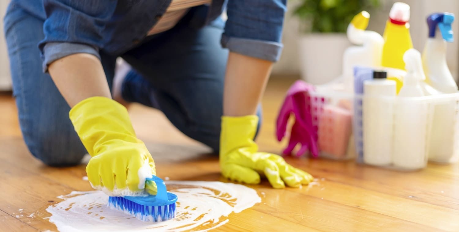 Natural vs. Chemical Home Cleaners: Which is Right for You?