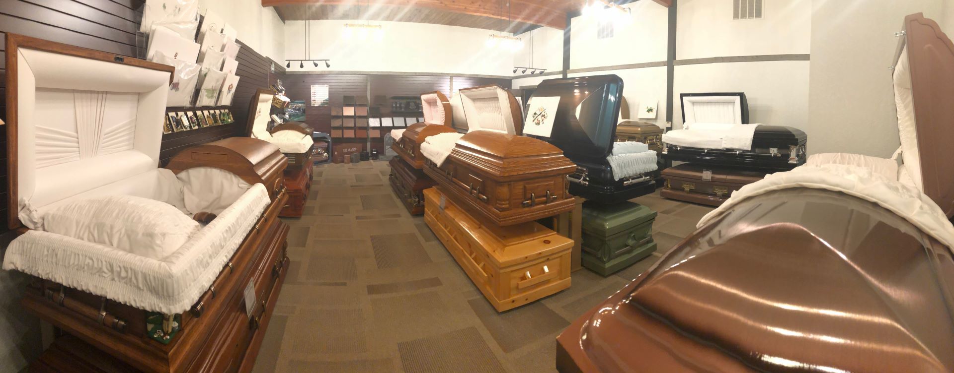 Tour Our Facilities | Carpenter Breland Funeral Home & Monuments