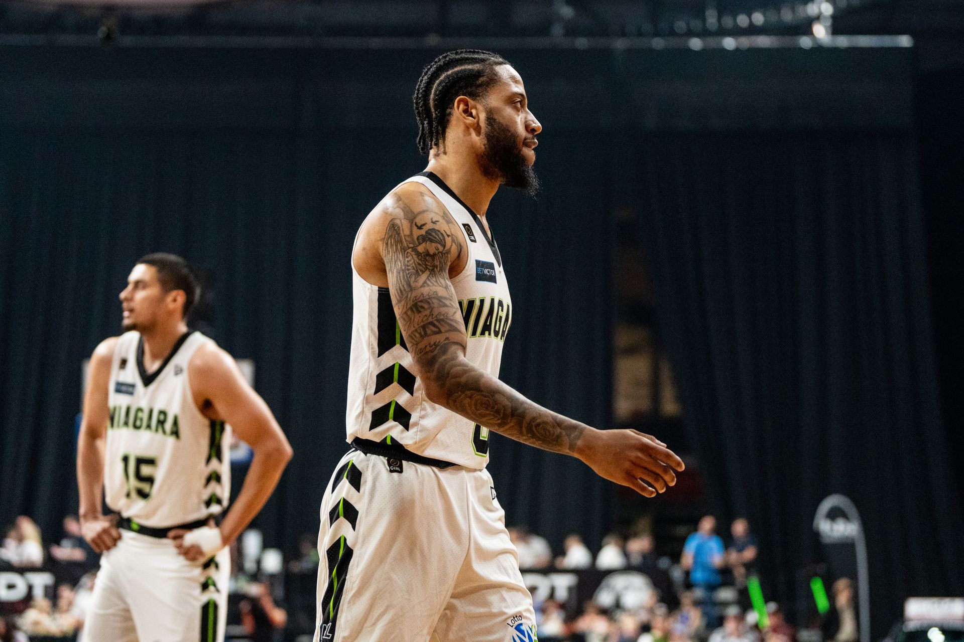 Les River Lions dominent les BlackJacks et se rapprochent d’une place ...