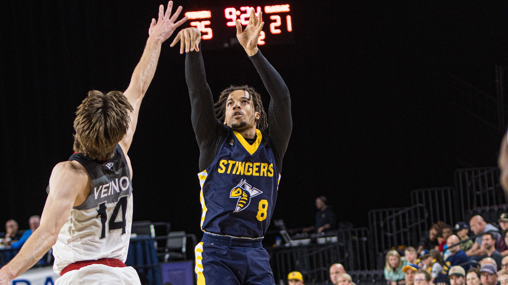 Donald Returns to the Stingers for Second Year