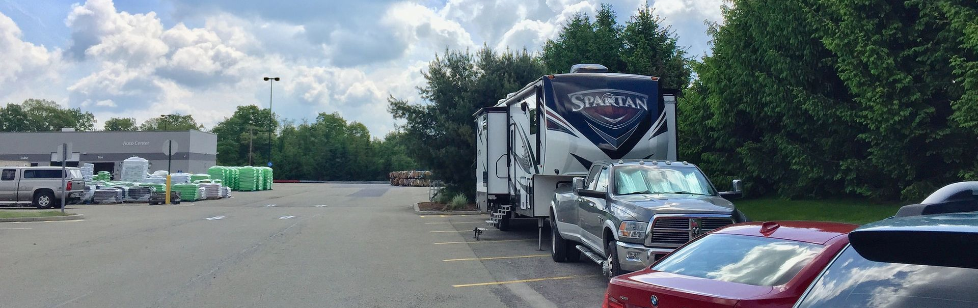 Walmart Overnight Parking & Beyond: Complete Etiquette Guide for RVers