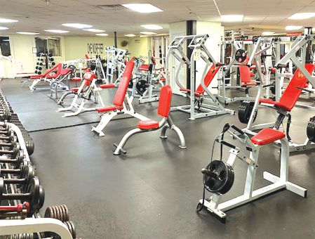 Willy's Gym Gallery | Eastham, MA