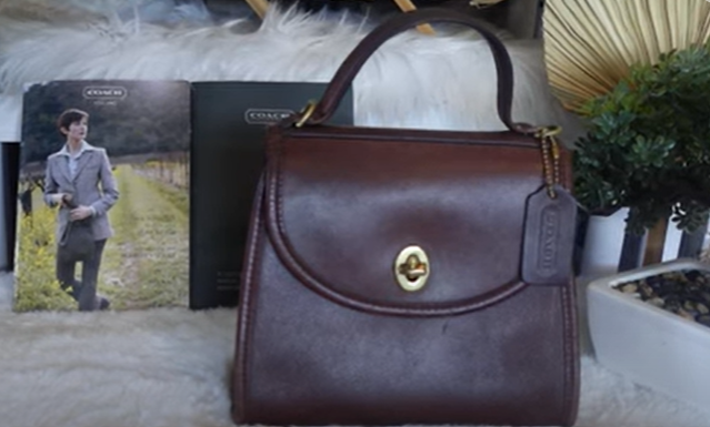 Vintage Coach Regina Bag #9983 & Vintage Coach Manor #9977 Comparison ...
