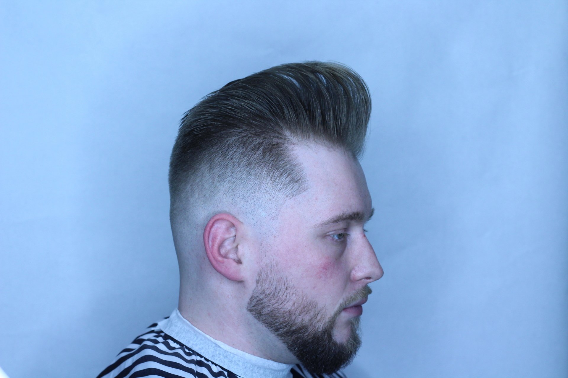 HOME [www.barberacademy.ca]