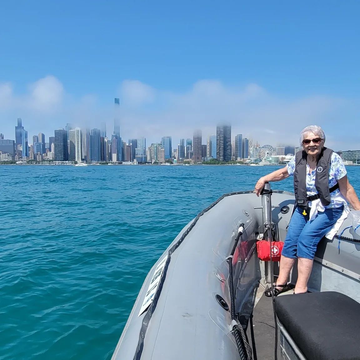 BlackHawk Boat Tours Chicago - Private Adventure Speedboat Tours