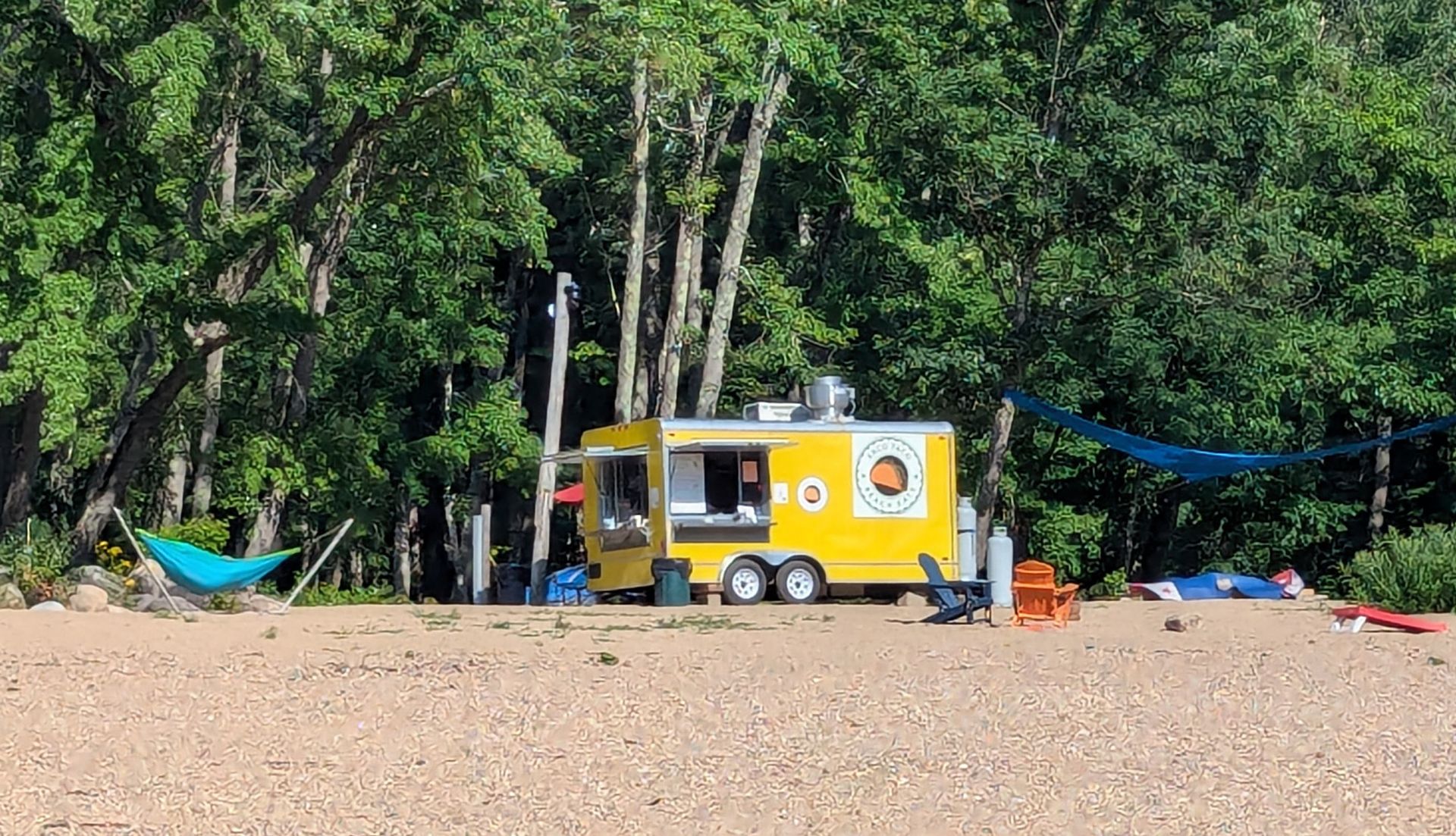 Beach Eats Food Truck | Saco River Snacks, Tacos & Cold Drinks
