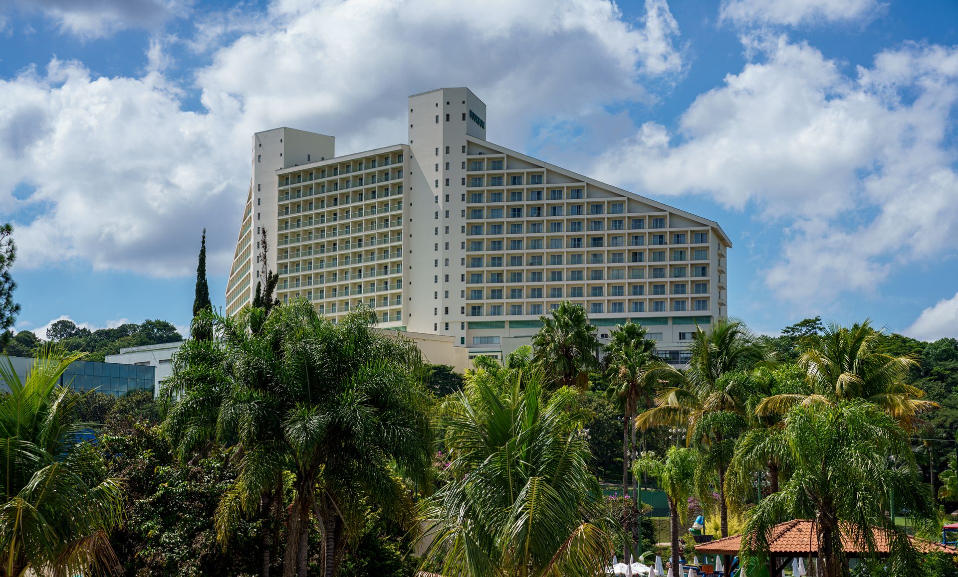 Bourbon Hospitalidade | Tony Gordon