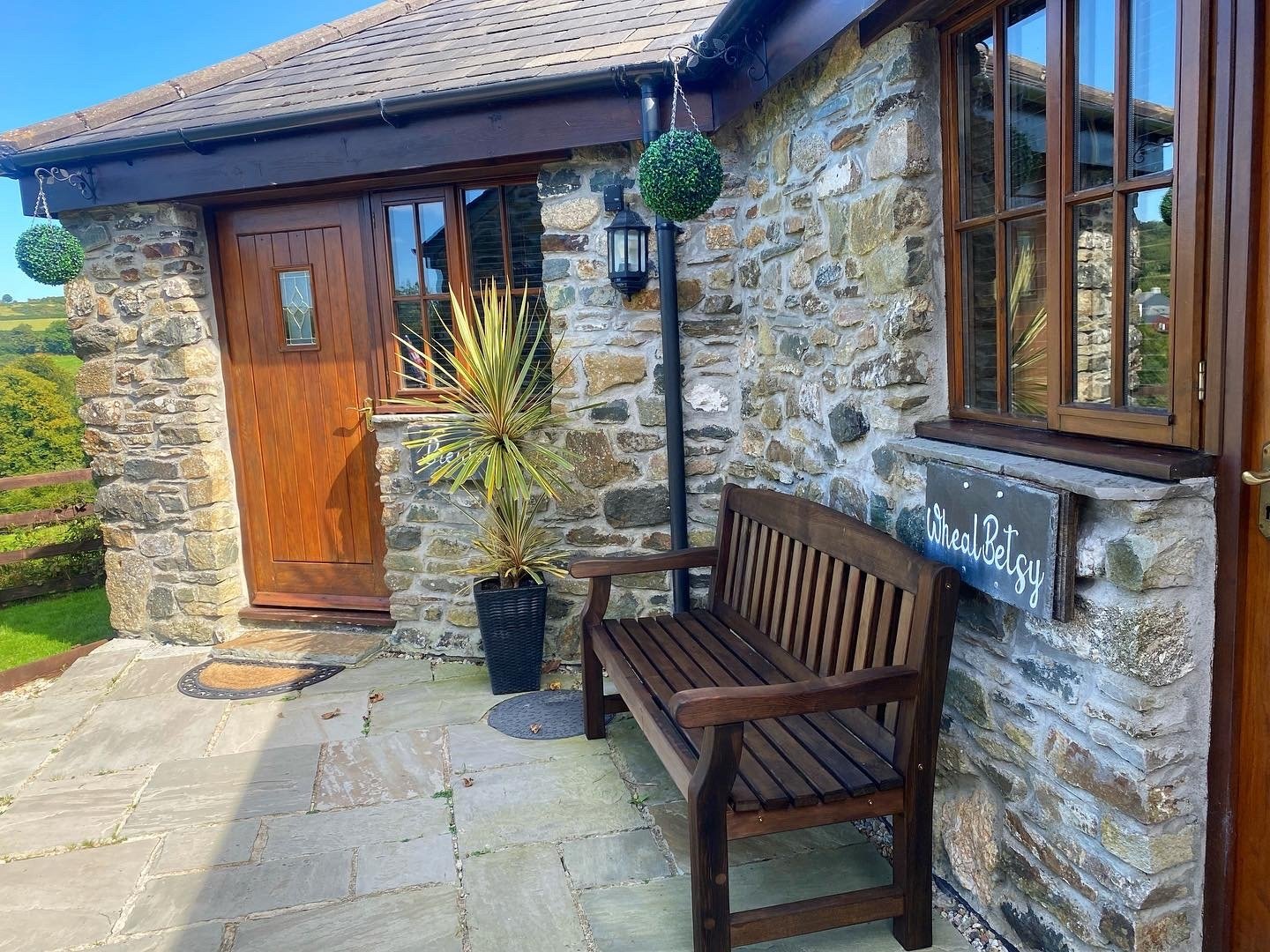 Traditional inn and bar | The Mary Tavy Inn