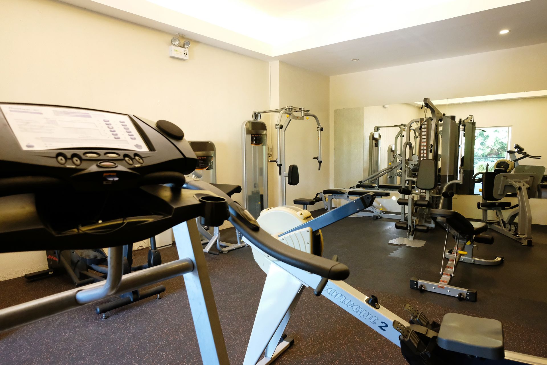 Your Dumaguete Retreat: Sierra Hotel - Near Escano Beach