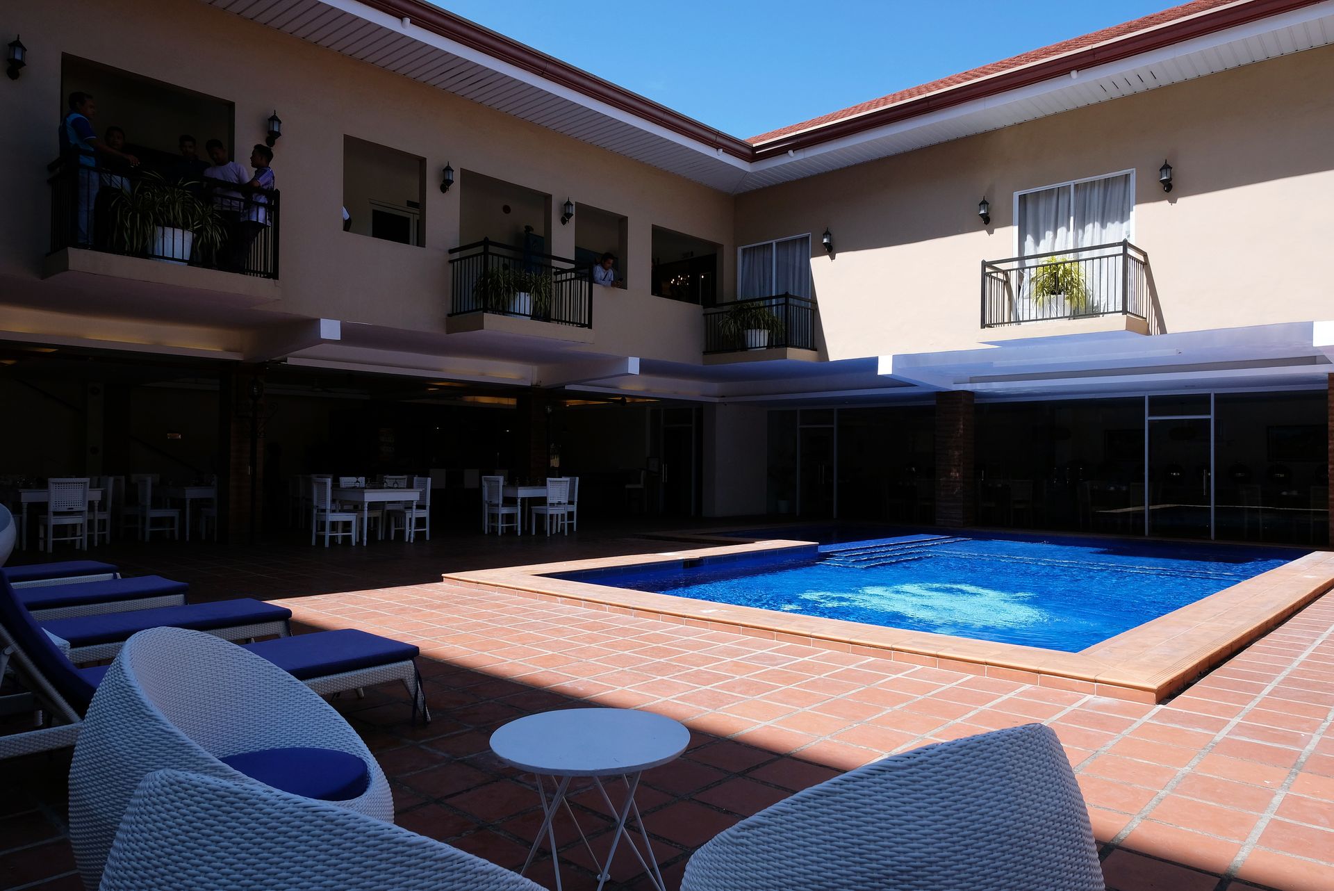 Your Dumaguete Retreat: Sierra Hotel - Near Escano Beach