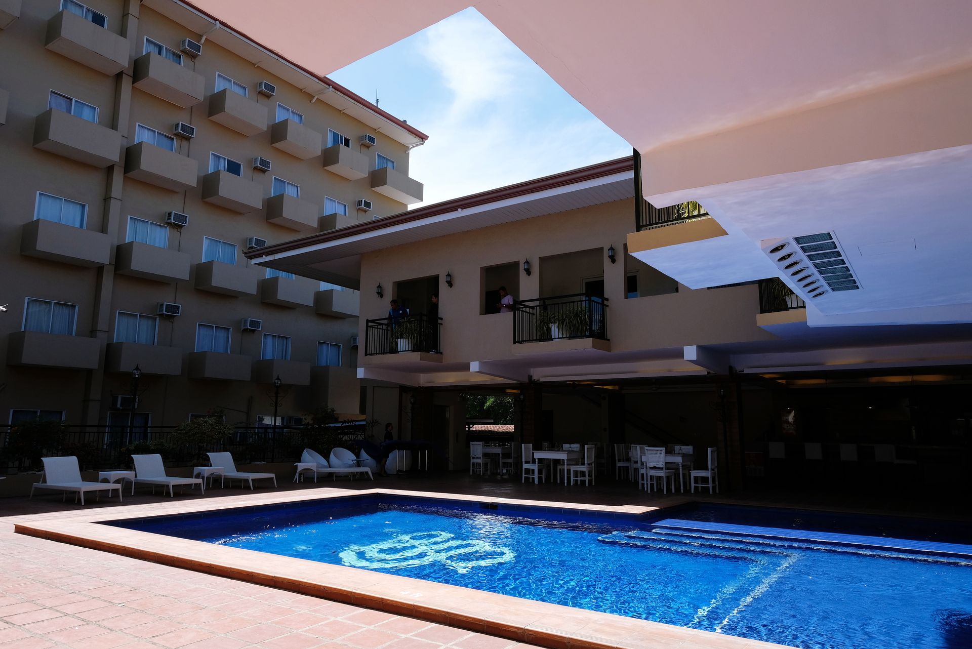 Your Dumaguete Retreat: Sierra Hotel - Near Escano Beach