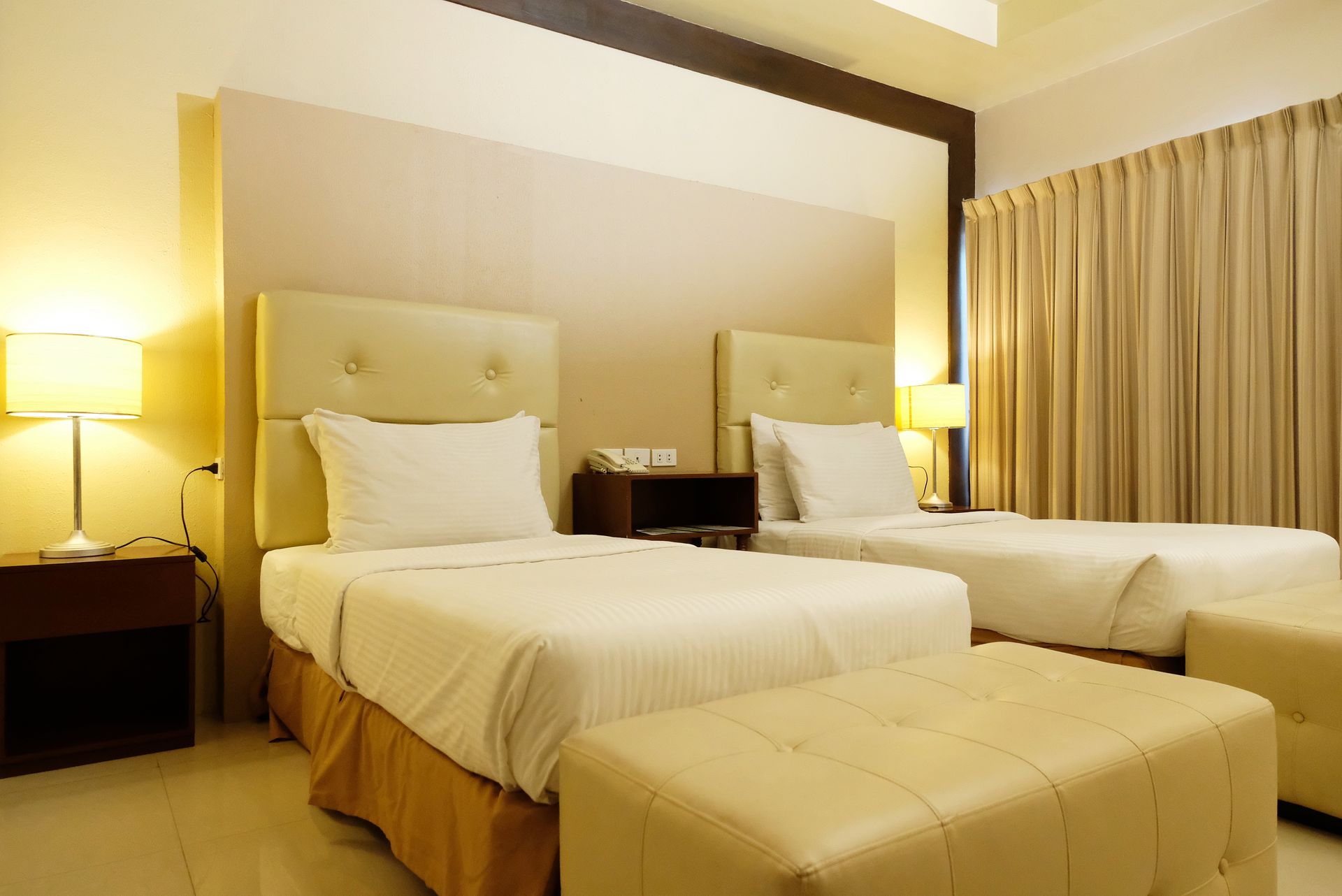 Your Dumaguete Retreat: Sierra Hotel - Near Escano Beach