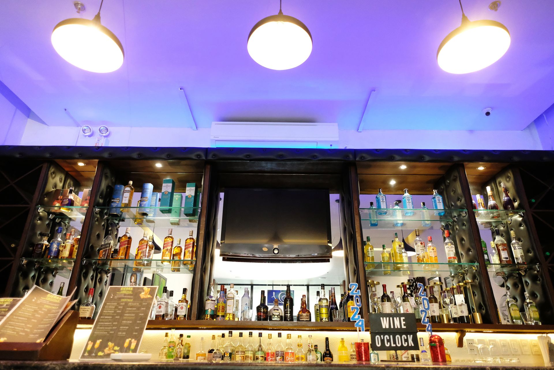 Your Dumaguete Retreat: Sierra Hotel - Near Escano Beach