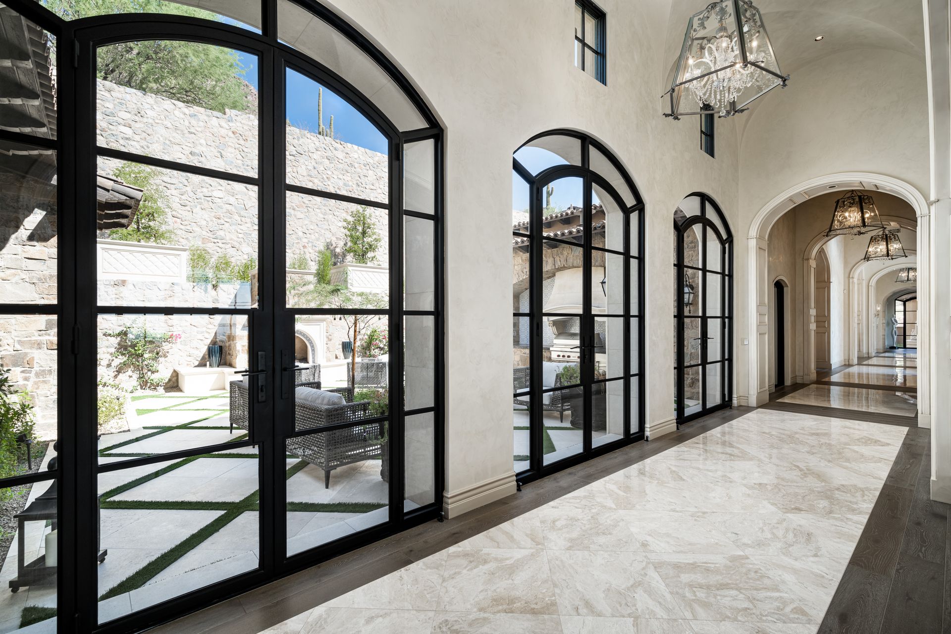 French Luxury - Fratantoni Design