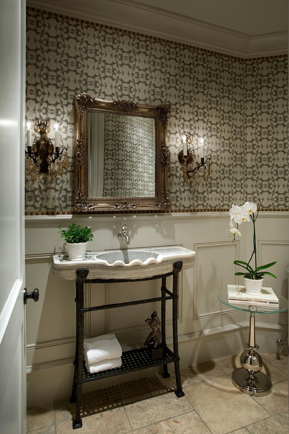 Valencia - Fratantoni Design